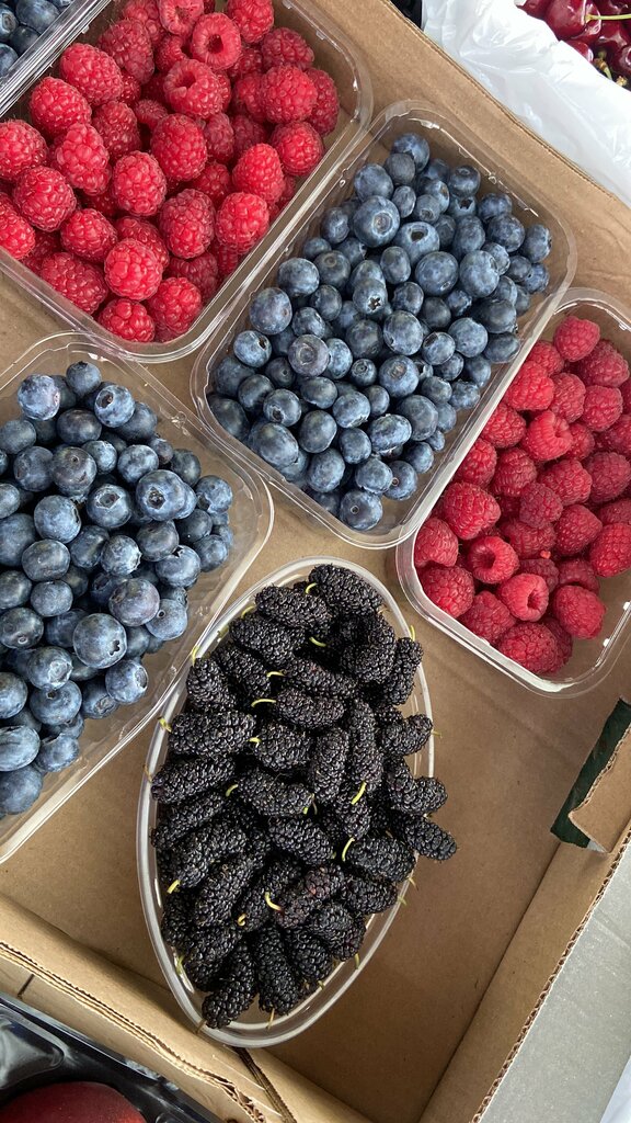 Manavlar Овощи и фрукты, Saint‑Petersburg ve Leningradskaya oblastı, foto