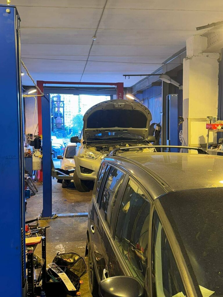 Otomobil servisi Бокс K3, Saint‑Petersburg, foto