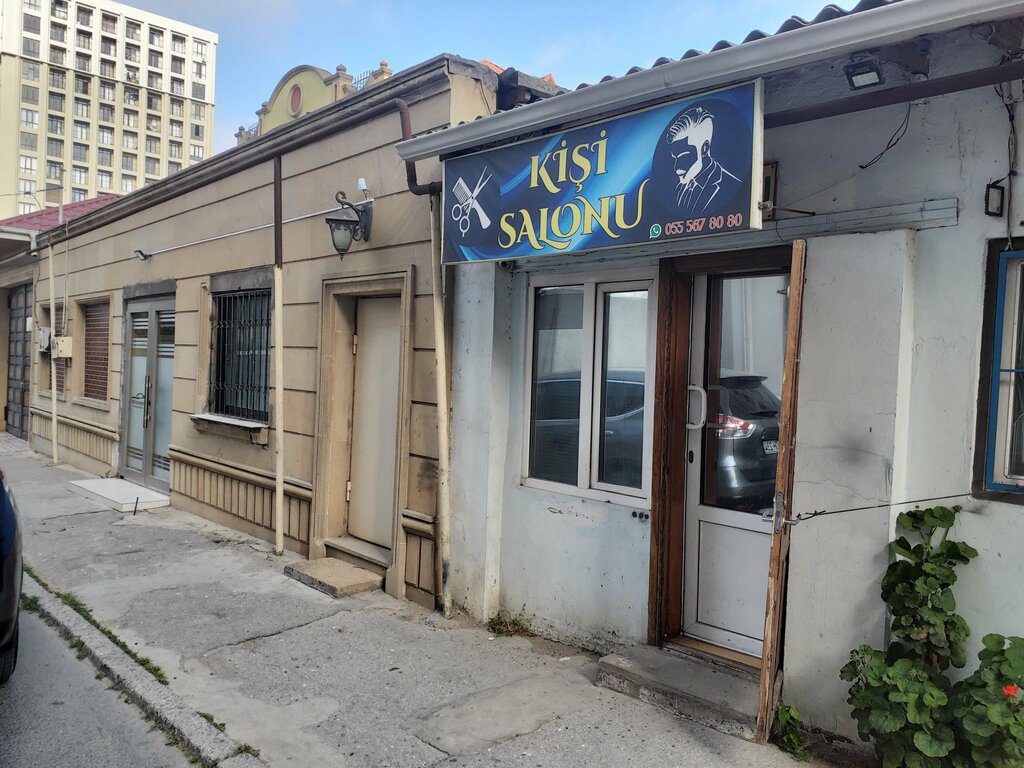 Berberler Kishi salonu, Bakü, foto