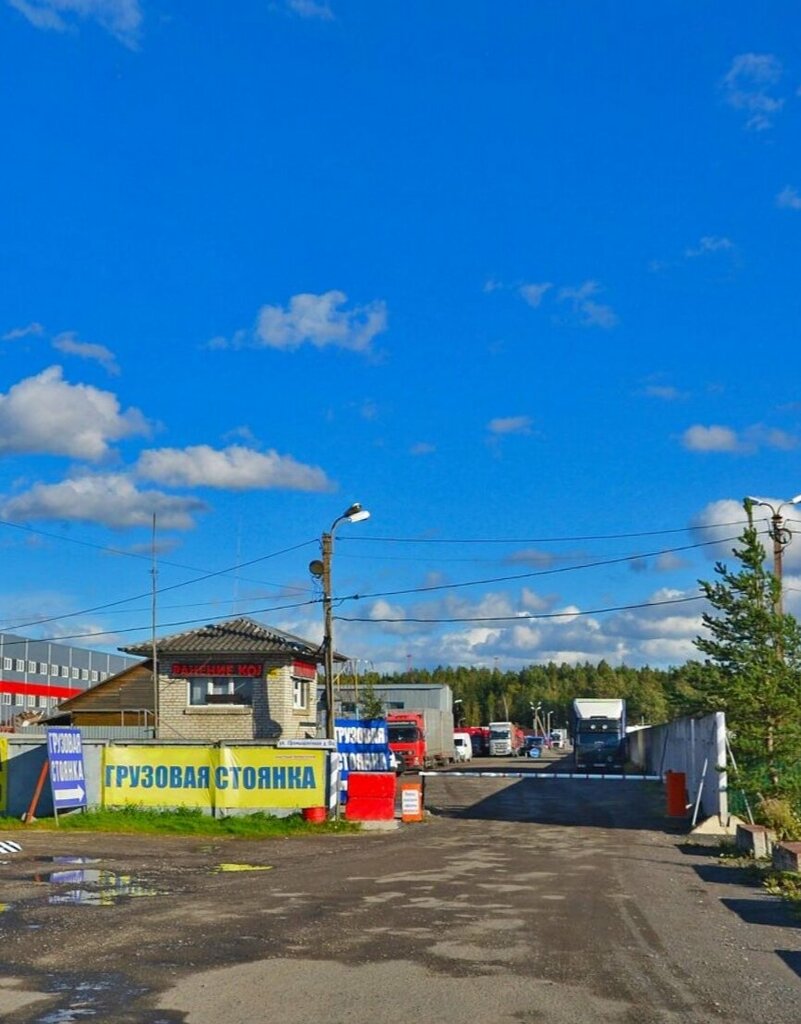 Otoparklar АвтоБалт Плюс, Saint‑Petersburg ve Leningradskaya oblastı, foto