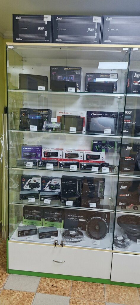 Oto ses sistemleri Automix, Oboyan, foto