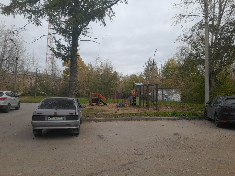 Oyun alanı Playground, Berezniki, foto