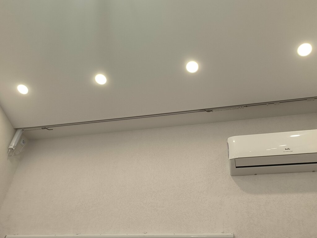 Perde ve korniş üreticileri Onviz, Tiumen, foto