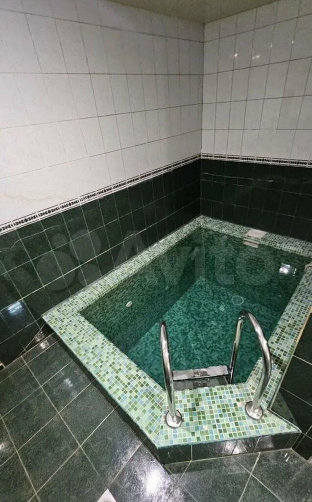 Saunalar Kiparis, Kerç, foto