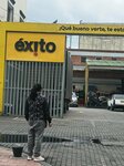 Éxito (Bogotá, 18th Street, 99-54), market