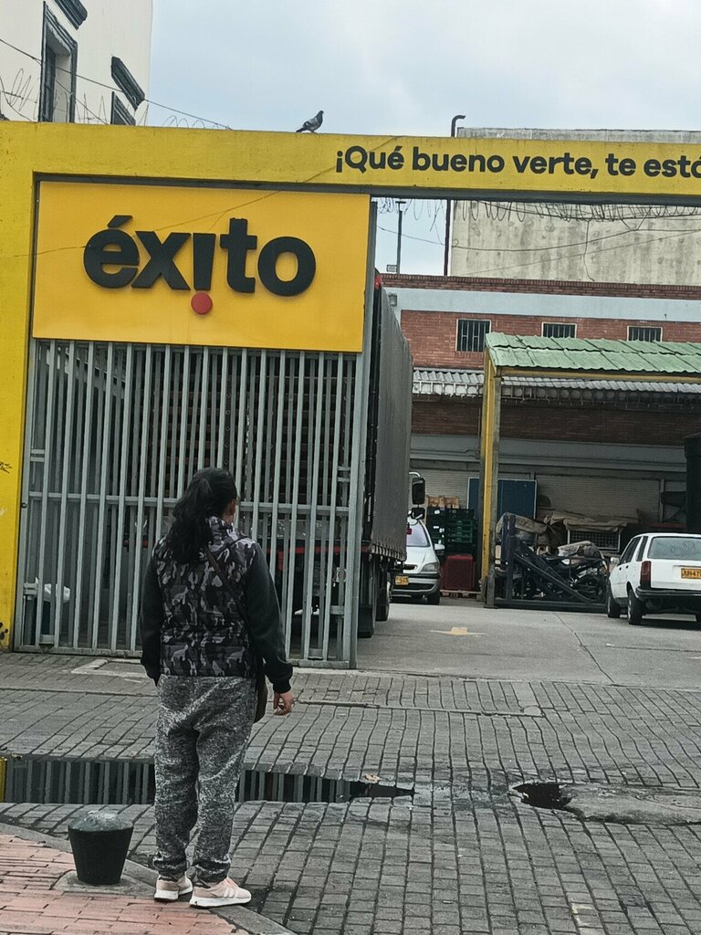 Market Éxito, Bogota, foto