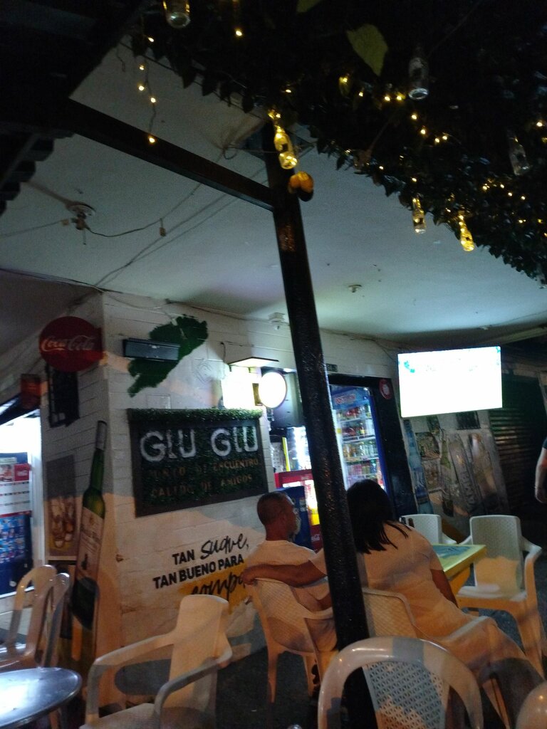 Bar Glu Bar, Medellin, foto