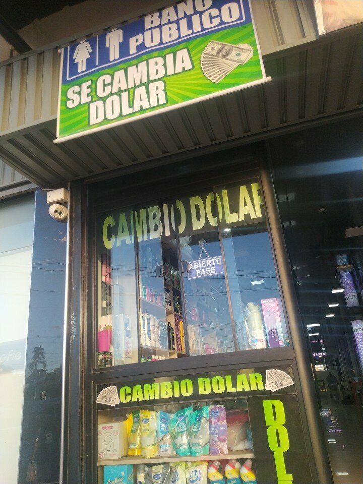 Satış ofisi Se cambia dólar, Santa‑Krus, foto