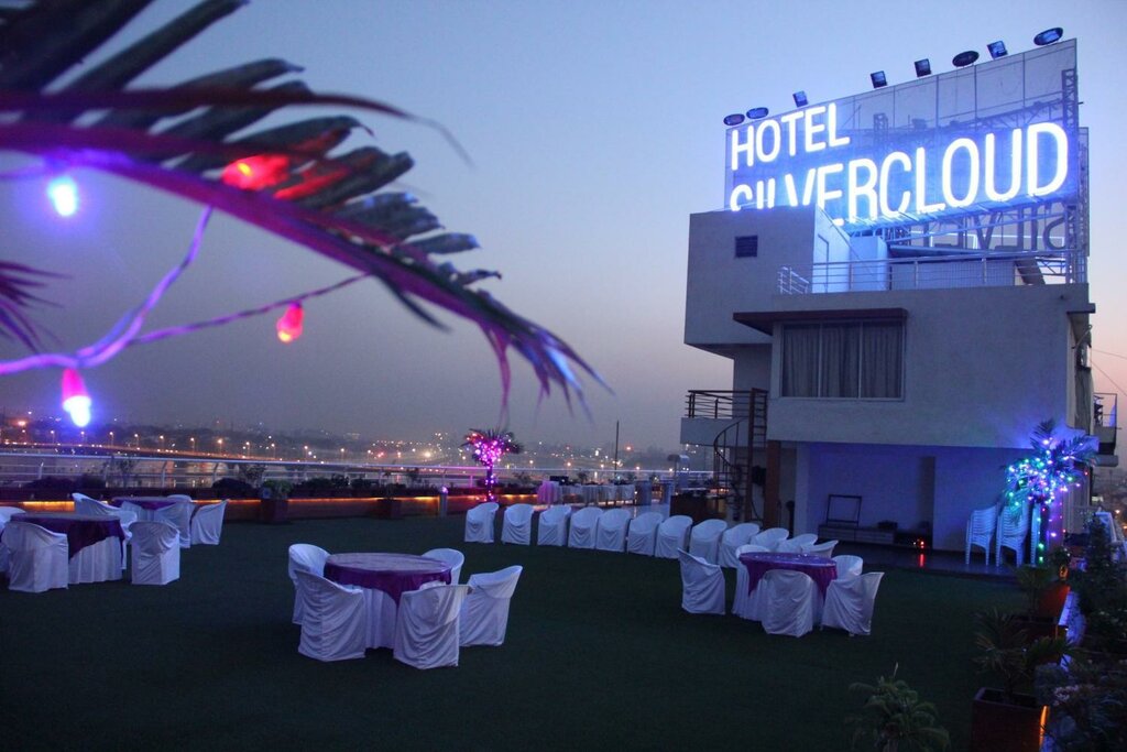 Otel Silver Cloud Hotel & Banquets Ahmedabad, Ahmadabad, foto
