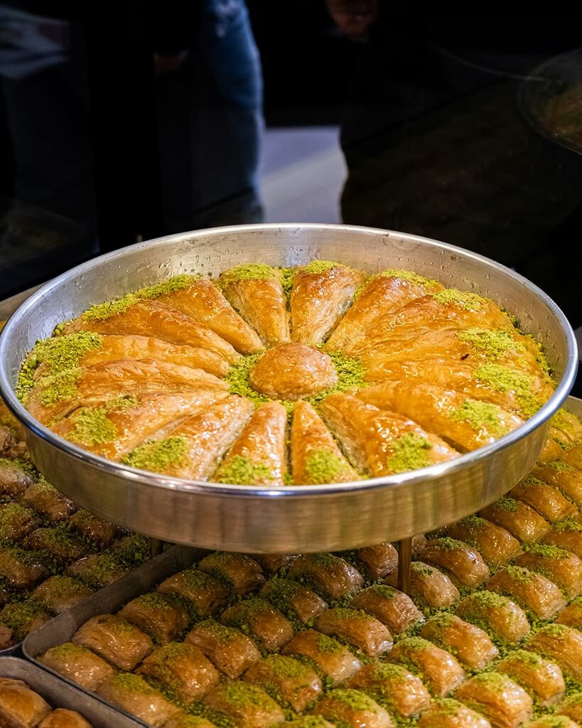 Özel pasta siparişi Şehir Pastanesi, Akhisar, foto
