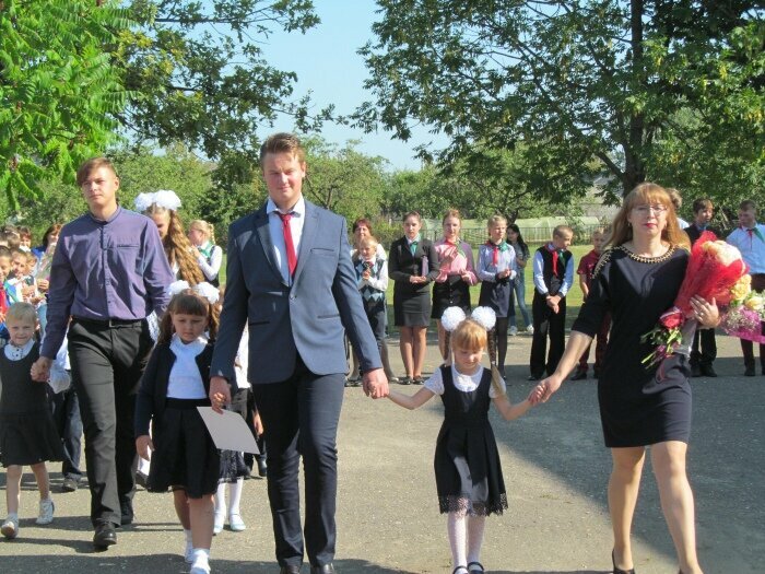 Ortaokul Зубковская средняя школа Клецкого района, Minskaya oblastı, foto