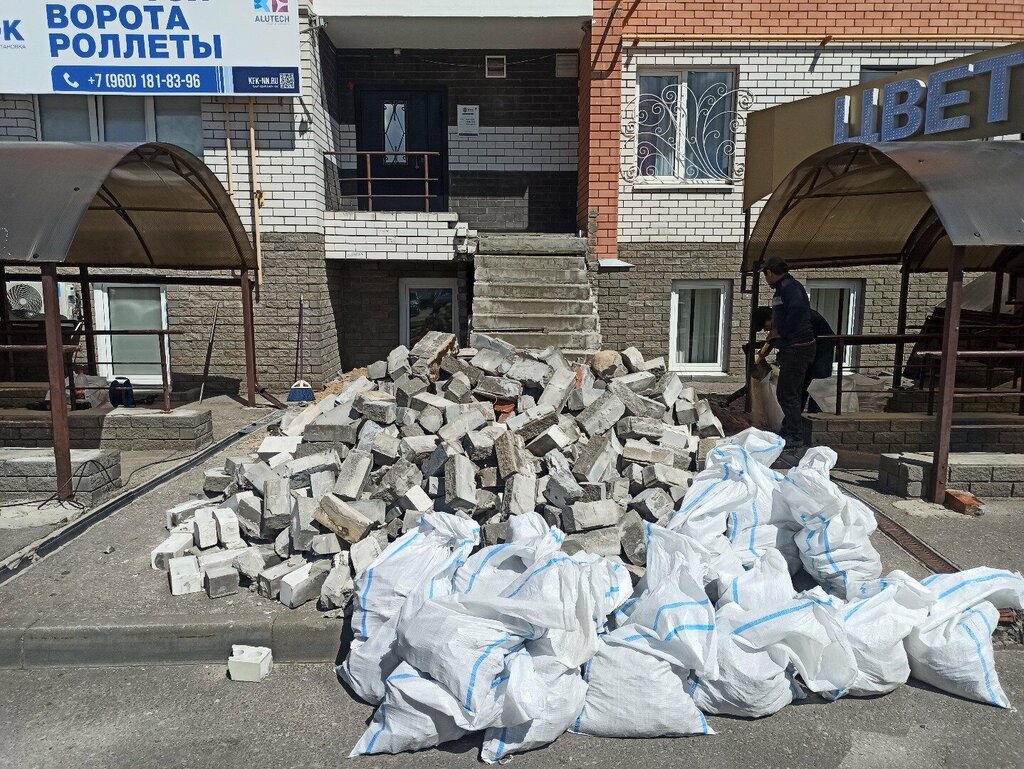 Bina, site yönetimi Tsn TSZh Kvartal Molodezhny, Dzerjinsk, foto