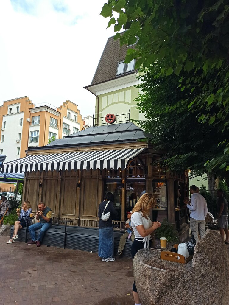 Ekmek fırını Печём сами, Zelenogradsk, foto