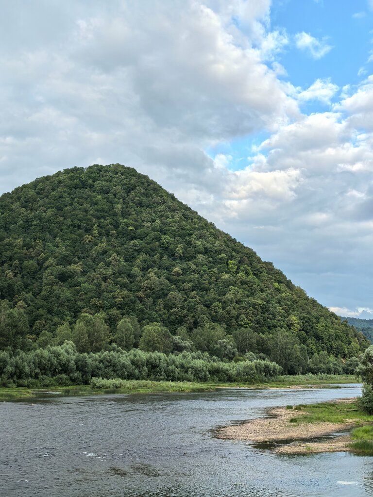 Dağ zirvesi Гора Уку-тау, Başkurdistan, foto