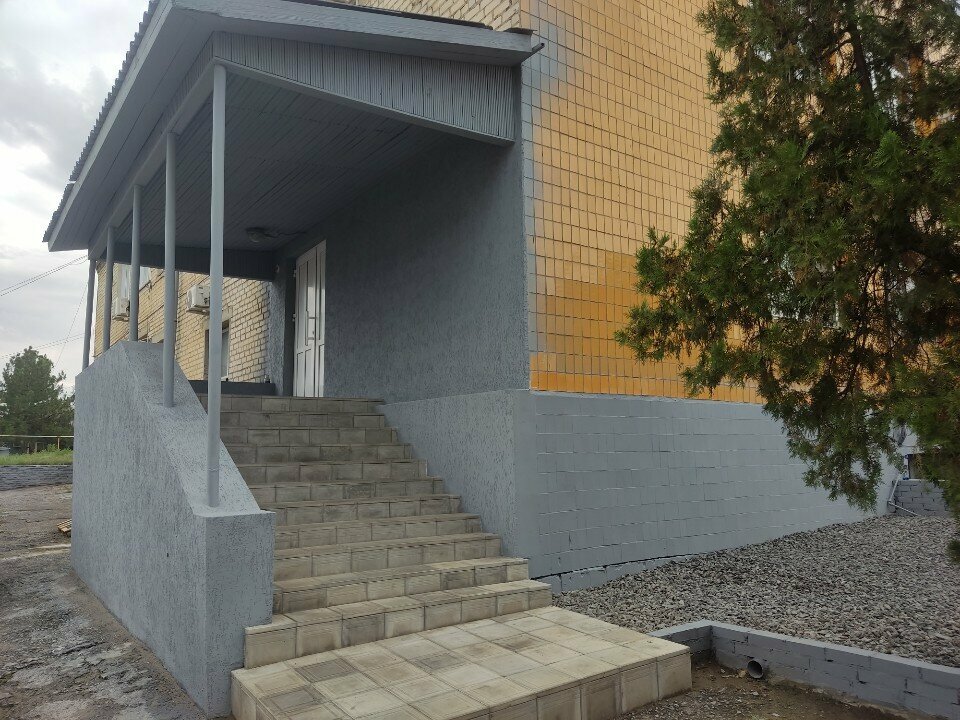 Boya ve cila malzemeleri üretim ve satış yerleri Olimp-Stroy, Volgograd, foto