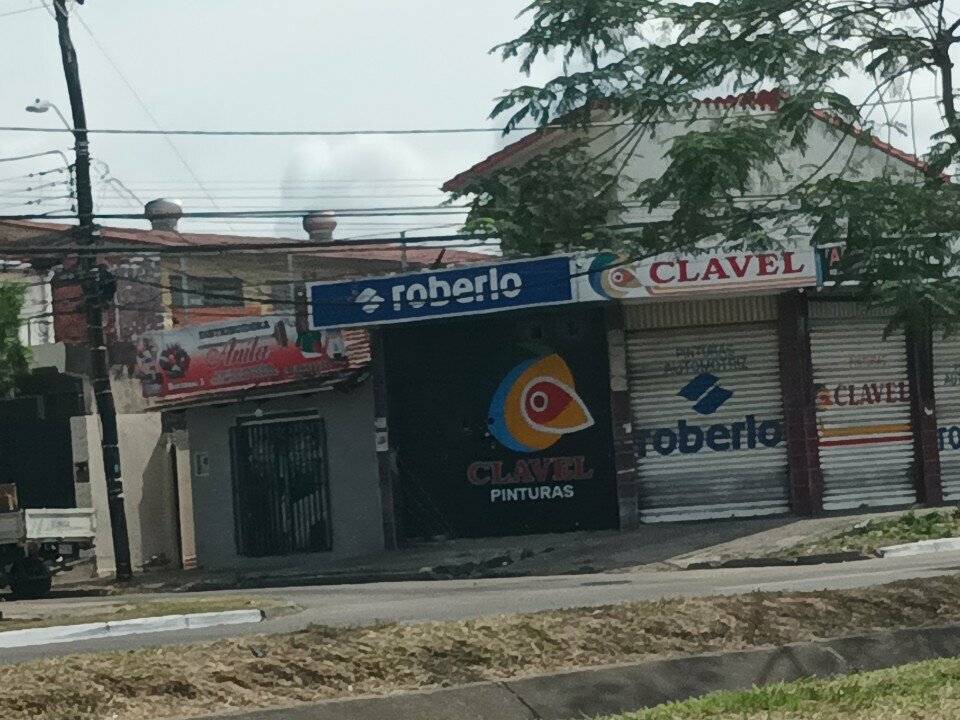 Boya ve cila malzemeleri üretim ve satış yerleri Roberlo, Santa‑Krus, foto