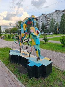 Бурнаковский сквер (gorodskoy okrug Nizhniy Novgorod, Moskovskiy City District, Burnakovskiy skver), meydan  Nijni Novgorod'dan