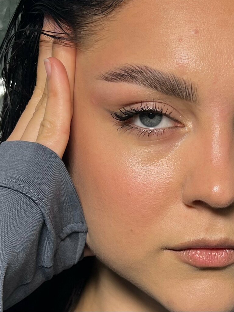 Kaş ve kirpik salonu Брови Здесь, Saint‑Petersburg, foto