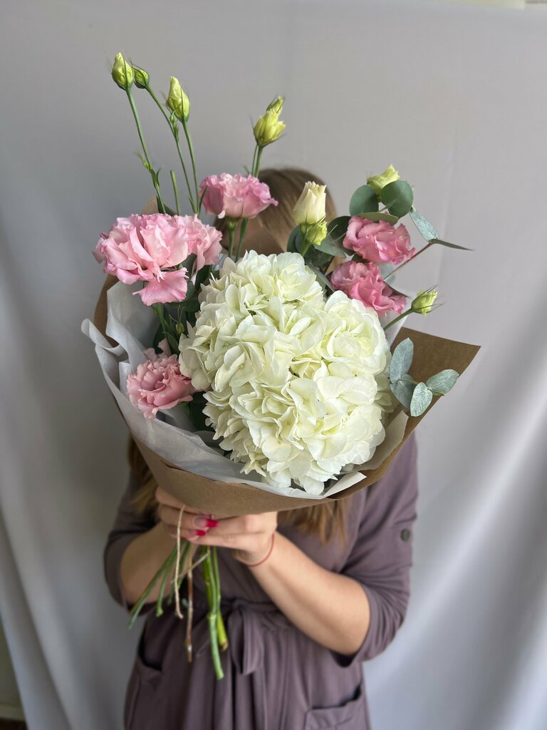 Çiçekçiler Ayava, Volgograd, foto