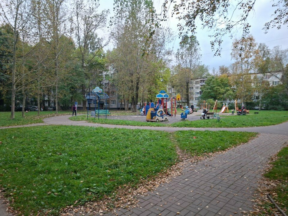 Oyun alanı Playground, Saint‑Petersburg, foto