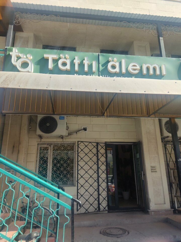 Pasta, şekerleme ve tatlı Tatti alemi, Türkistan, foto