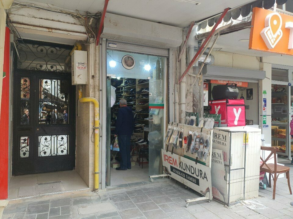 Ayakkabı tamiri İrem Kundura, İzmir, foto