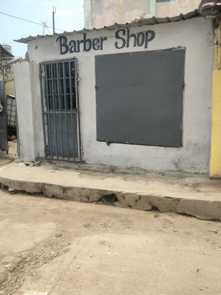 Berberler Barber Shop, Loanda, foto