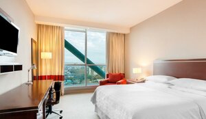 Four Points by Sheraton Los Angeles (Región del Biobío, Provincia de Biobío, Comuna de Los Ángeles, Los Ángeles), otel  Los Angeles'tan