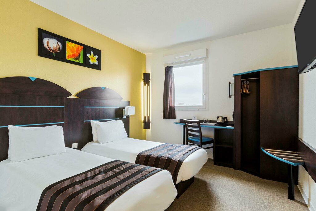 Otel Sure Hotel by Best Western Saint-Amand-Les-Eaux, , foto