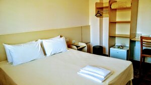 Vespasiano Hotel (Estado do Paraná, Telêmaco Borba), otel  Parana'dan