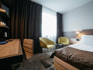 Q Hotel Plus Katowice (Silesian Voivodeship, Katowice, ulica Wojewódzka, 12), otel  Katoviçe'den