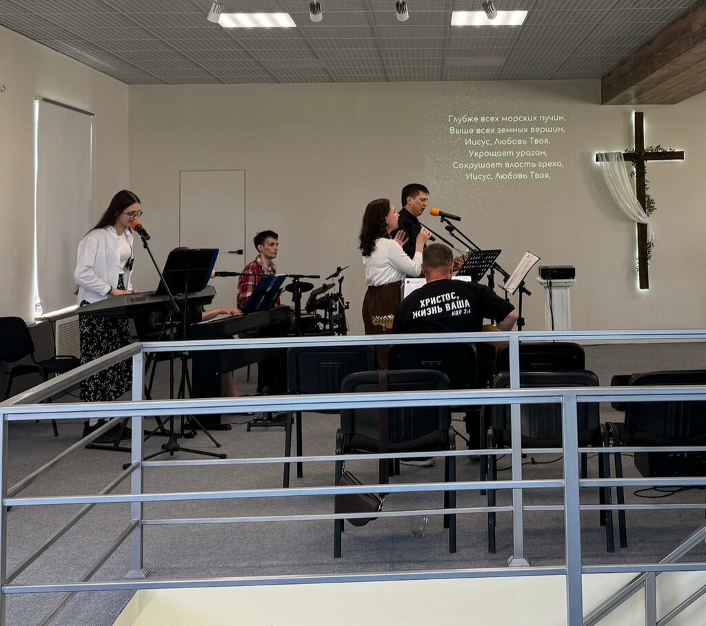 Protestan kilisesi Церковь Евангельских Христиан Баптистов Благодать, Kumertau, foto