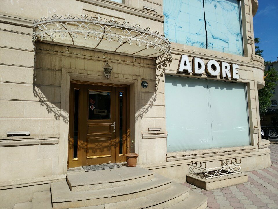Perde ve korniş üreticileri Adore, Bakü, foto