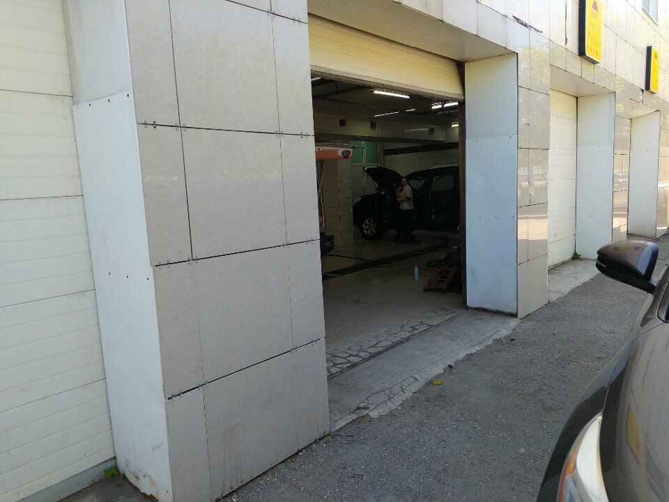 Oto temizleyicisi Autograph, Karağandı, foto