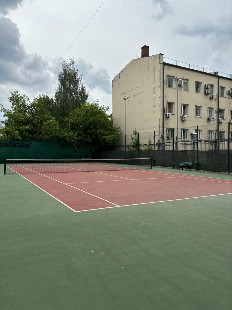 Tenis kortu Корт в Саду им. Баумана, Moskova, foto
