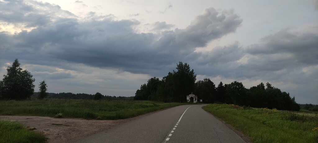 Dağ zirvesi гора Любунь, Novgorodskaya oblastı, foto