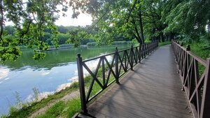 Pervomayskiy Park (Tula Region, Schyokinskiy District, gorodskoye poseleniye Pervomayskiy, Pervomayskiy Work Settlement, Pervomayskiy Park), kültür ve eğlence parkları  Tulskaya oblastından