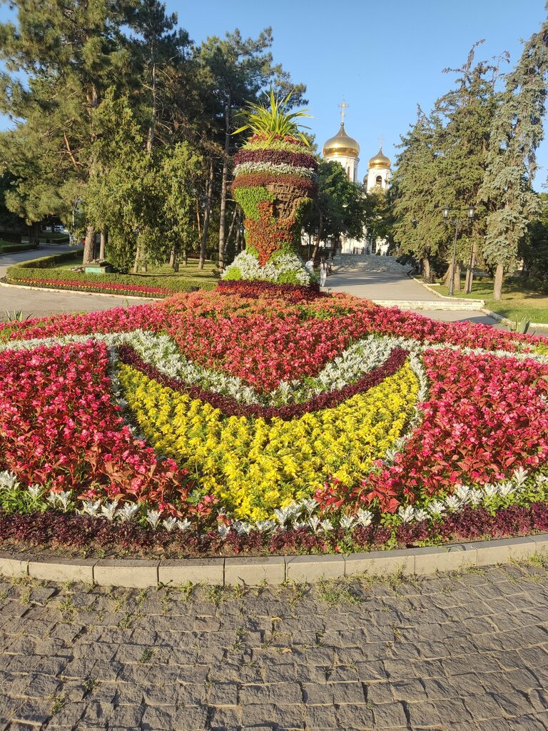 Dekorasyon ve süsleme, onur panosu Цветочная композиция, Pyatigorsk, foto