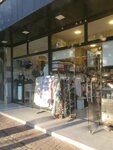 Qadın geyimləri (Mеzahir Rustеmov Street No:167D), giyim mağazası  Bakü'den