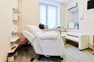 Daisy Lashes (Voroshilova Street No:31к2, Saint Petersburg), kaş ve kirpik salonu  Saint‑Petersburg'dan