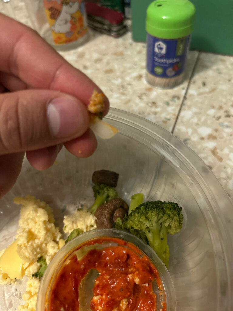 Dark store Yandex Lavka, Moskova, foto