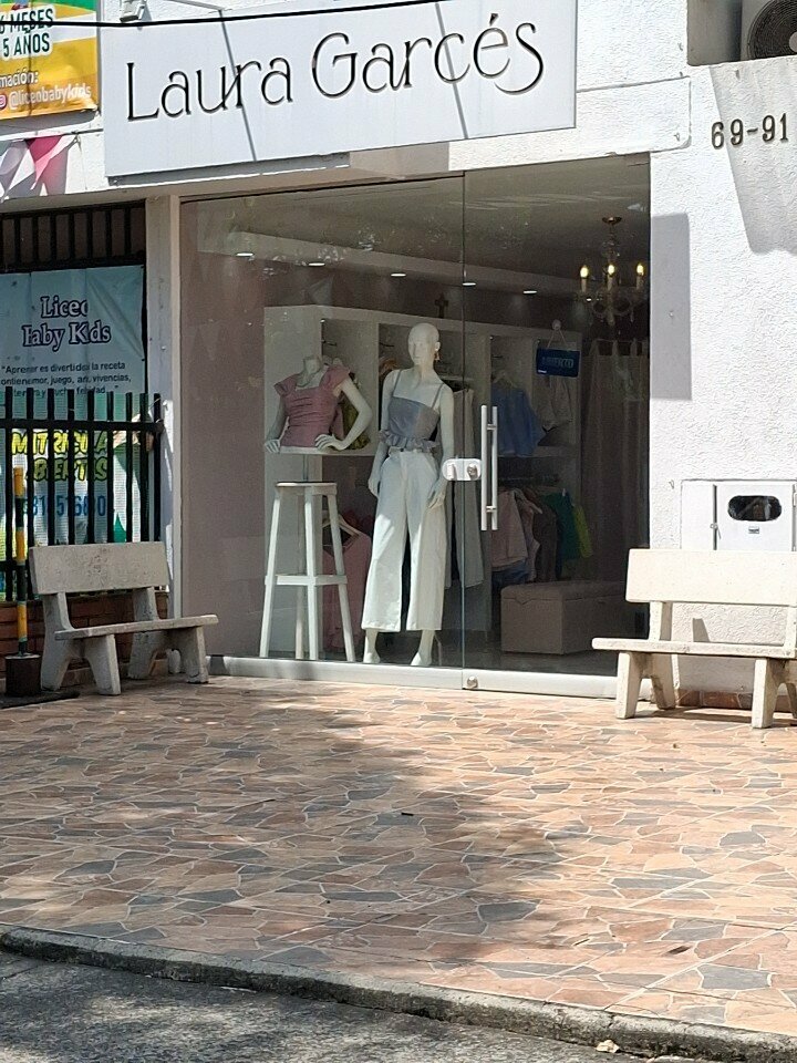 Giyim mağazası Laura garces, Cali, foto