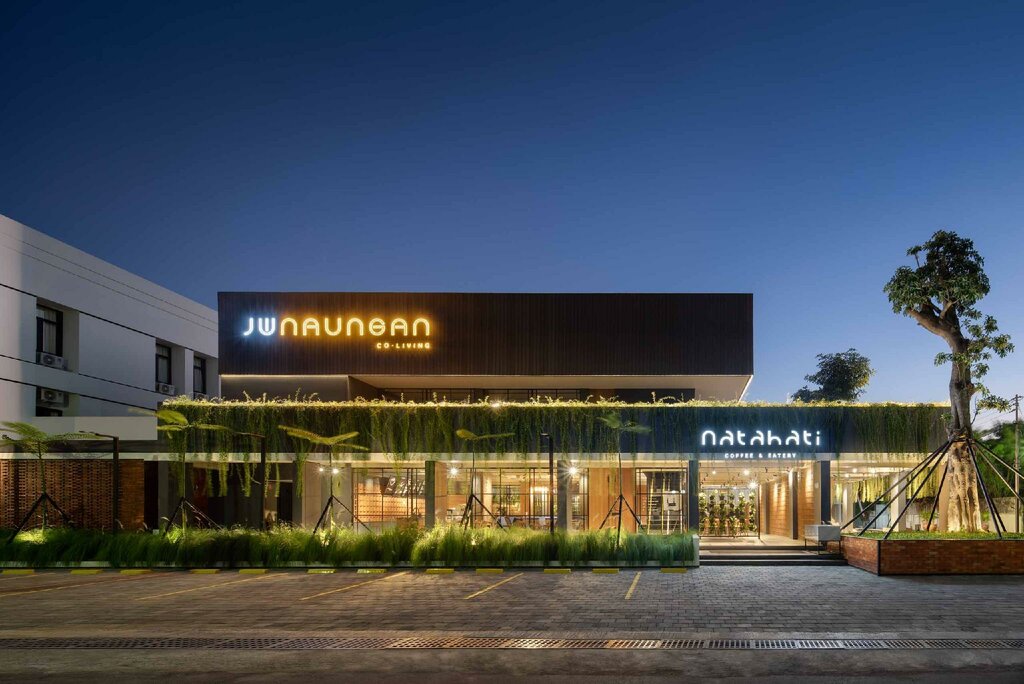 Otel Jw Naungan Coliving, Surakarta, foto