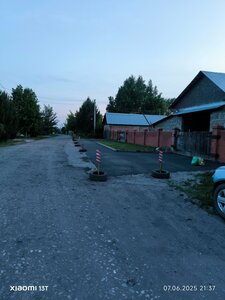 Kuznetsky molot (Razreznaya ulitsa No:2А, posyolok gorodskogo tipa Listvyagi, Novokuznetsk), otomobil servisi  Novokuznetsk'ten