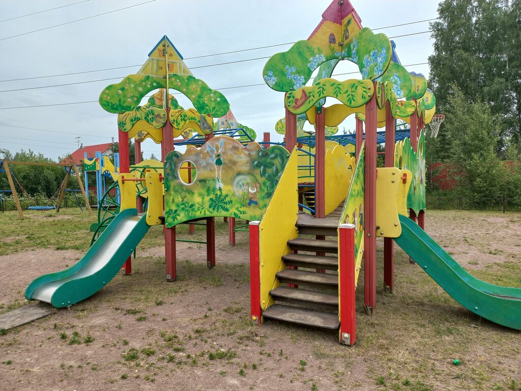 Oyun alanı Playground, Saint‑Petersburg ve Leningradskaya oblastı, foto