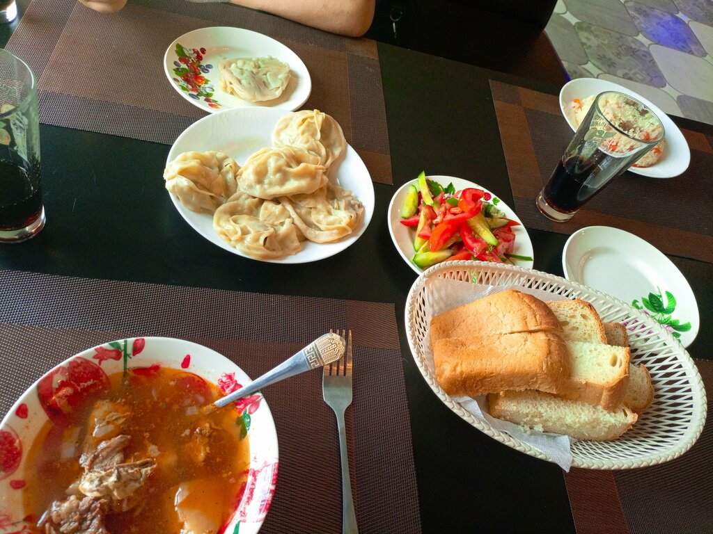 Kafe Туркменская кухня, Maykop, foto