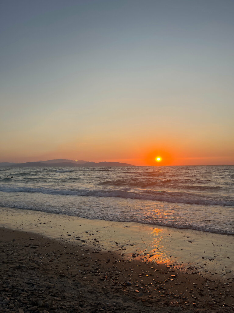 Plaj Güzelçamlı Koyu Plajı, Kuşadası, foto
