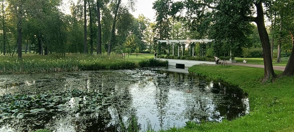 Turistik yerler Галерея и каскадик, Peterhof, foto