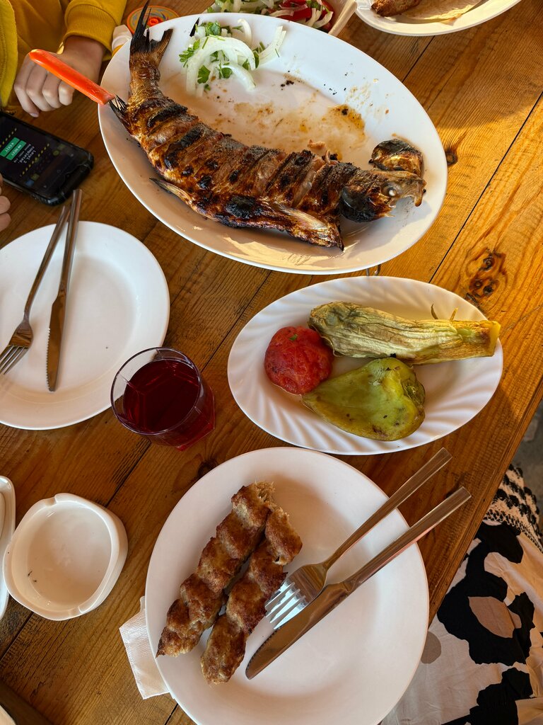 Restoran Mimino, Sevan, foto