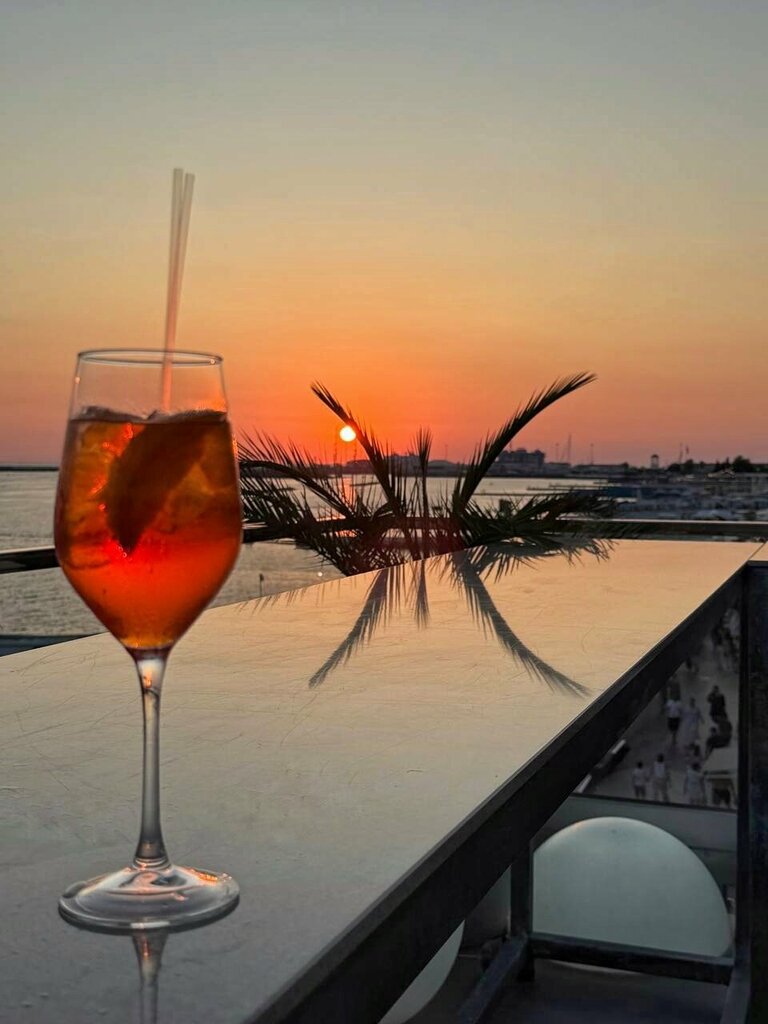 Bar Rooftop by seazone, Soçi, foto